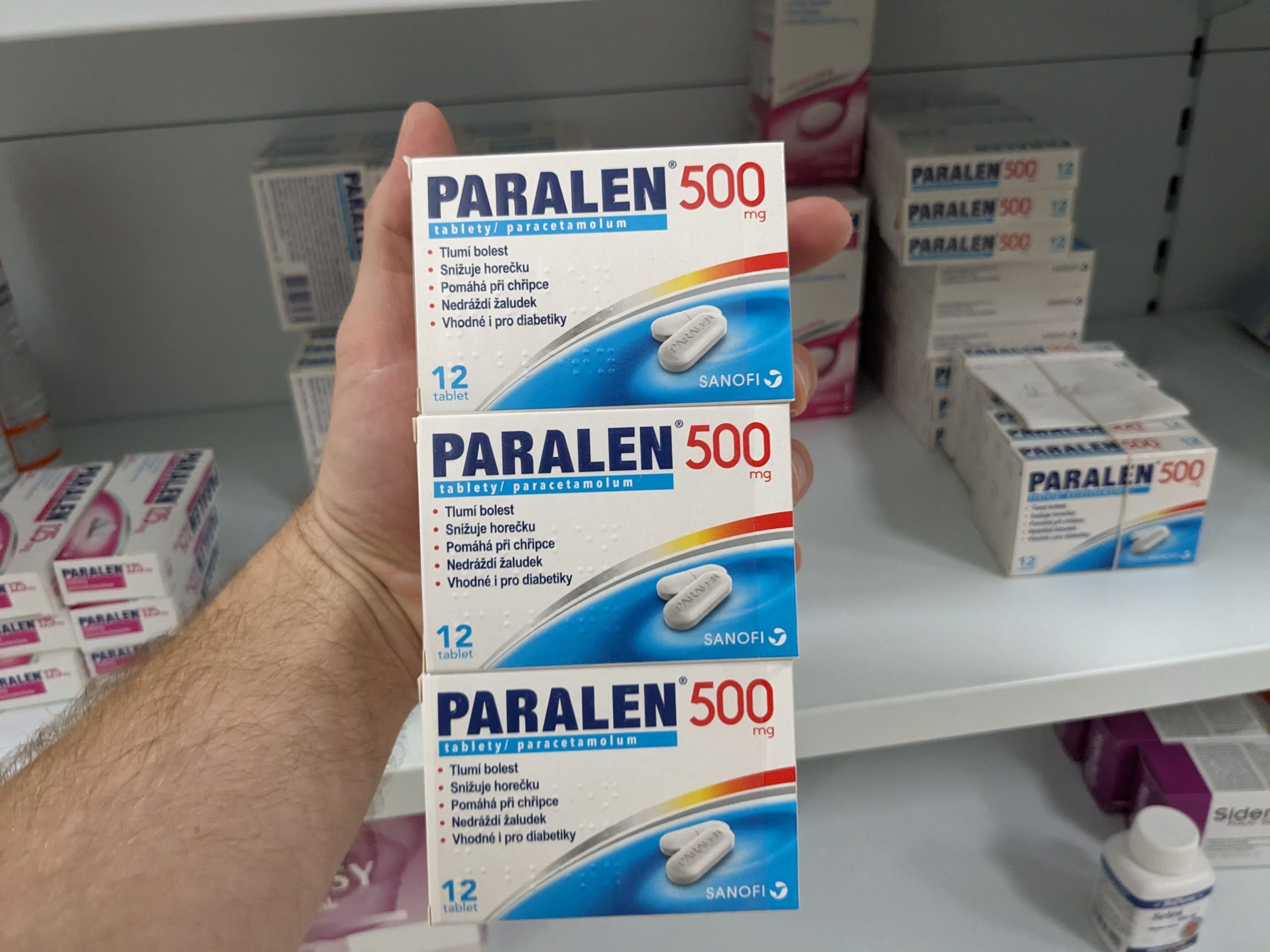 Vědci zjistili, jak paracetamol působí na mozek. Věděli jste to?