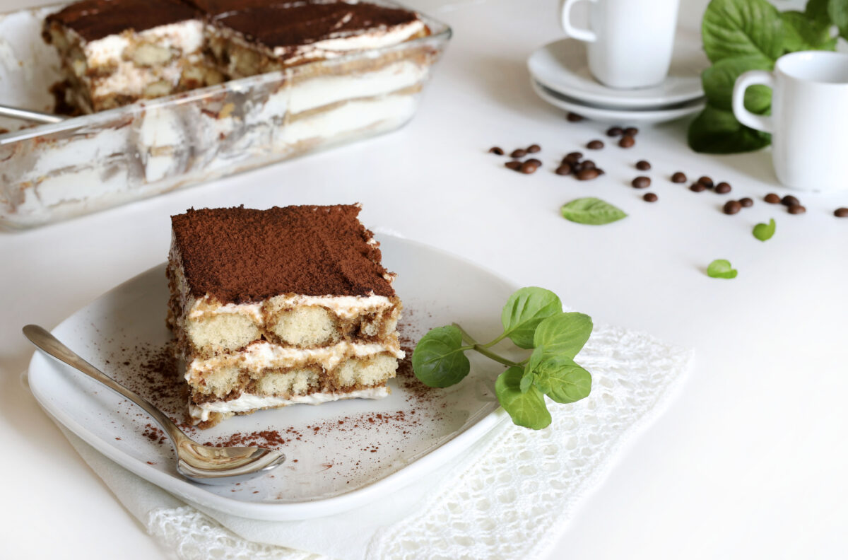 Domáce tiramisu: krémový taliansky dezert s vôňou kávy a Amaretta ...