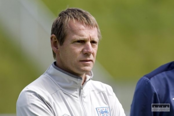 Pearce naďalej trénerom anglickej reprezentácie do 21 rokov - SITA.sk