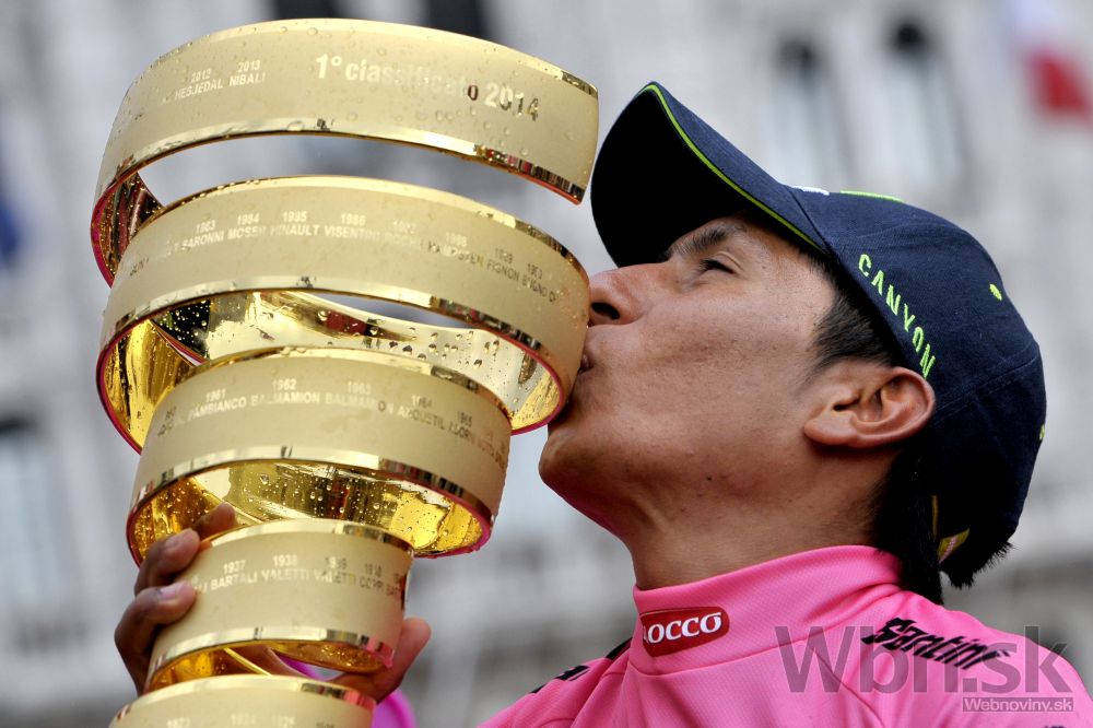 Quintana si nemohol dovoliť autobus, je z neho víťaz Gira - SITA.sk