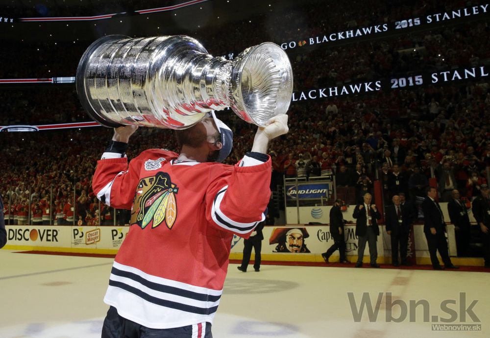 Timonen odchádza ako šampión, dočkal sa Stanleyho pohára - SITA.sk