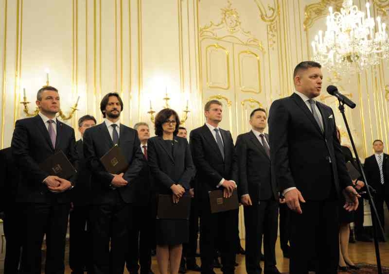 Pozrite si životopisy ministrov a premiéra Fica - SITA.sk