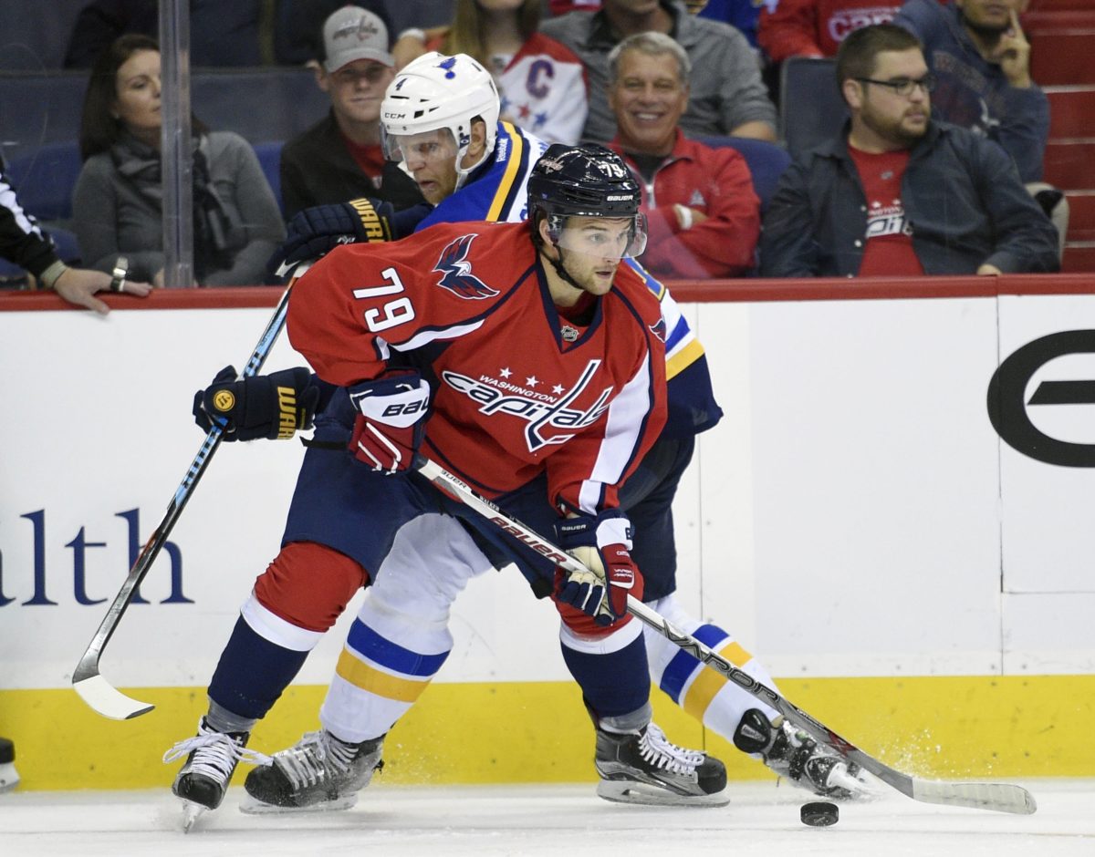 Nathan Walker je prvým Austrálčanom v NHL, debut prikrášlil gólom - SITA.sk