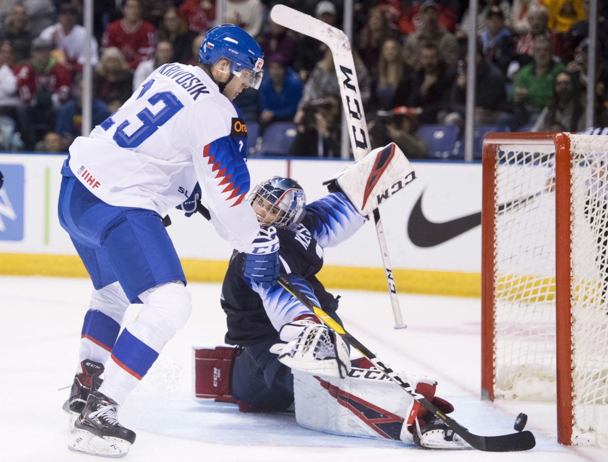 MS v hokeji do 20 rokov: Slovensko po druhej tretine viedlo nad USA ...