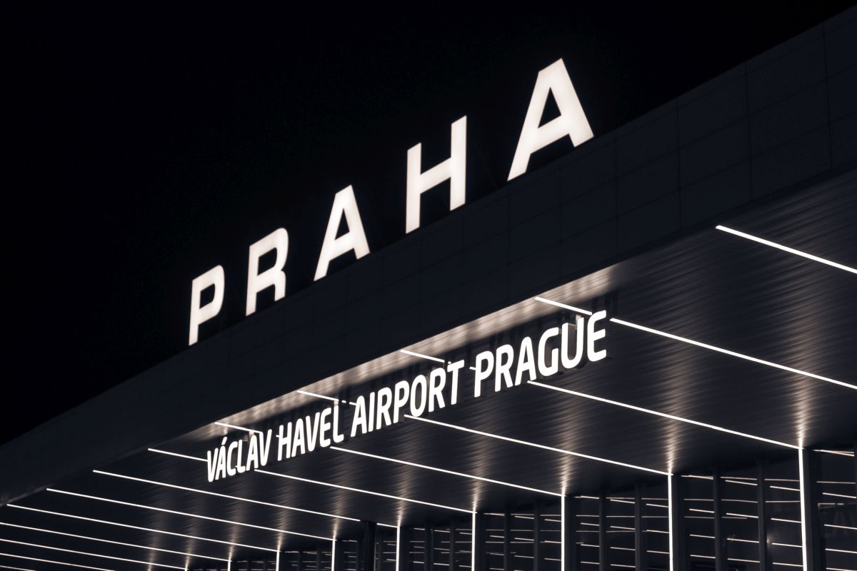 Problémy na Pražskom letisku, meškajú lety aj preprava batožiny - SITA ...