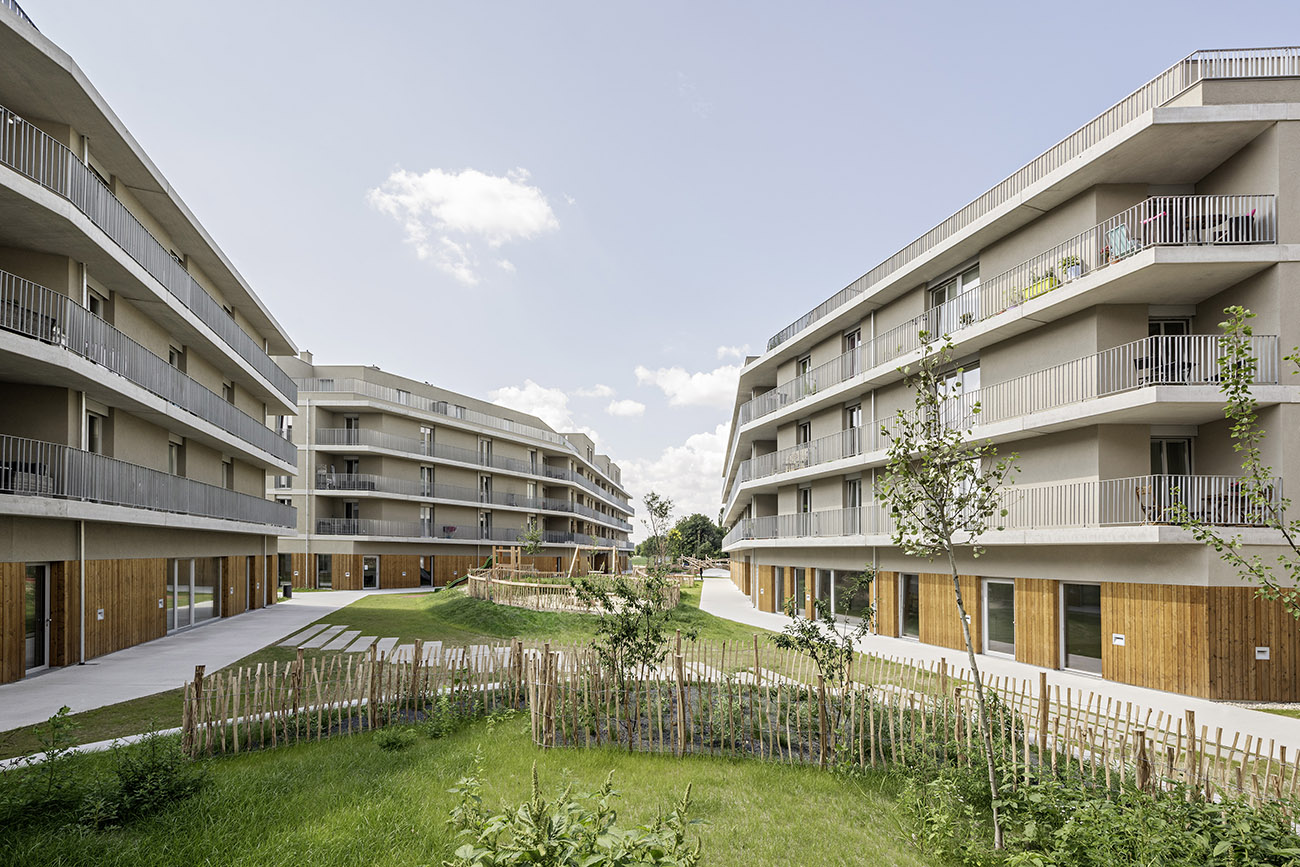 With Erik Štefanovič on housing construction according to the Viennese ...