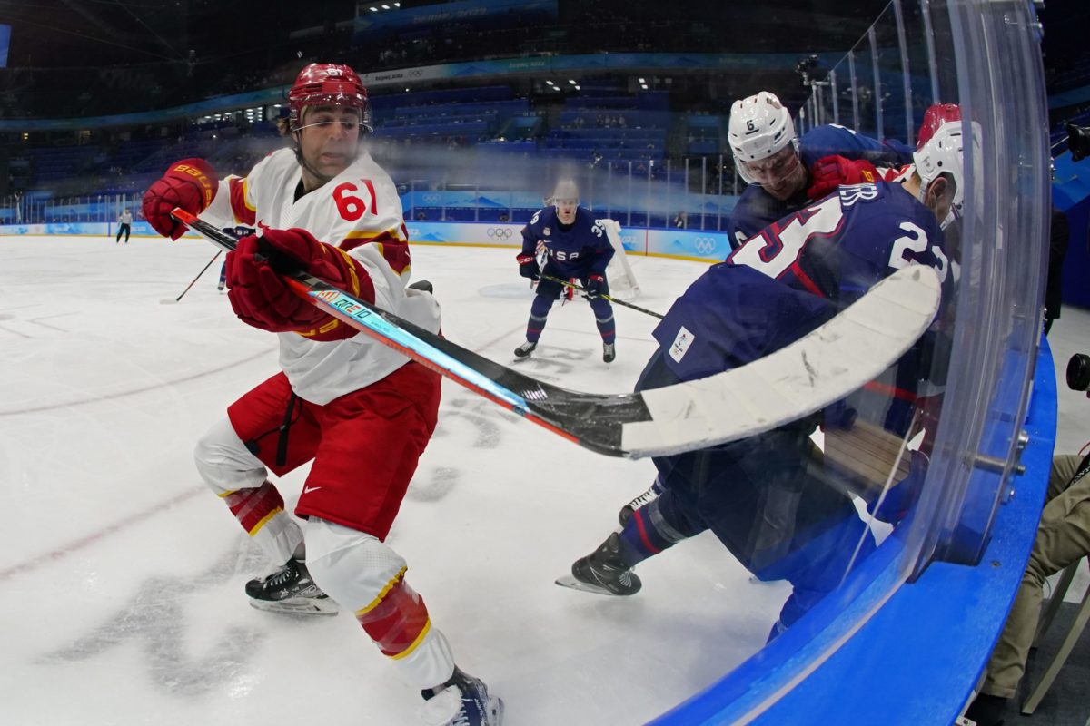 Hokej na ZOH 2022 v Pekingu: USA deklasovali domácu Čínu, hetrikom sa ...
