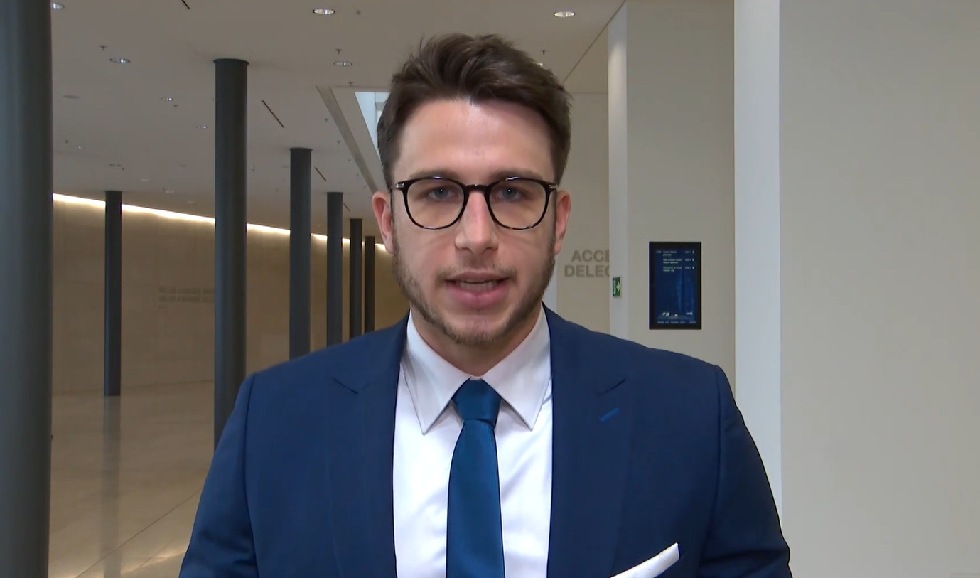 Vo voľbách kandidujú aj operný spevák, politológ aj štátny tajomník Stančík - SITA.sk