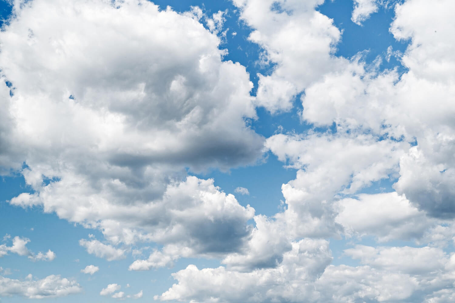 Oblaky zohrávajú dôležitú úlohu a dokážu predpovedať klimatické zmeny ...