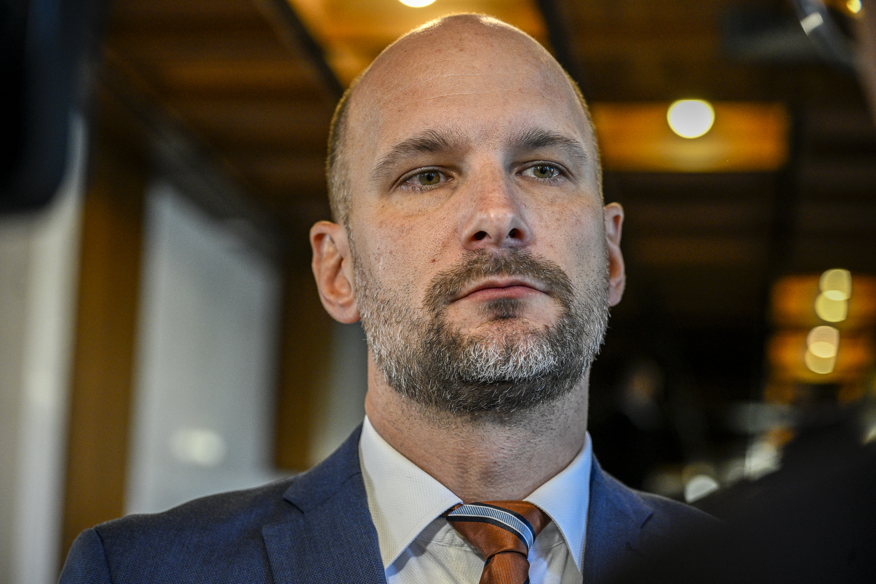 Náhubková novela rokovacieho poriadku má za cieľ potlačiť práva ...