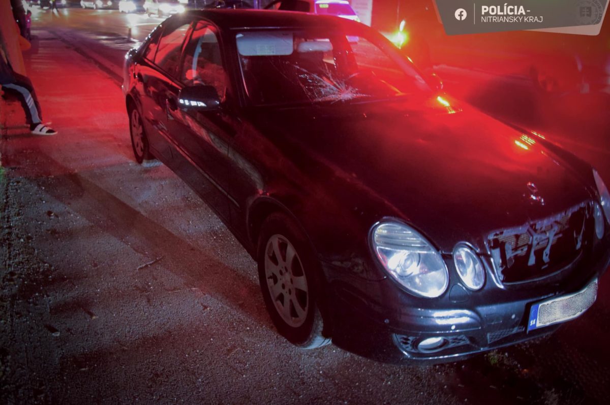 Tragická dopravná nehoda v Ivanke pri Nitre si vyžiadala život 80-ročnej chodkyne (foto) - SITA.sk