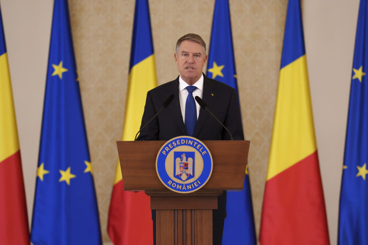 Klaus Iohannis odstupuje z funkcie prezidenta - SITA.sk