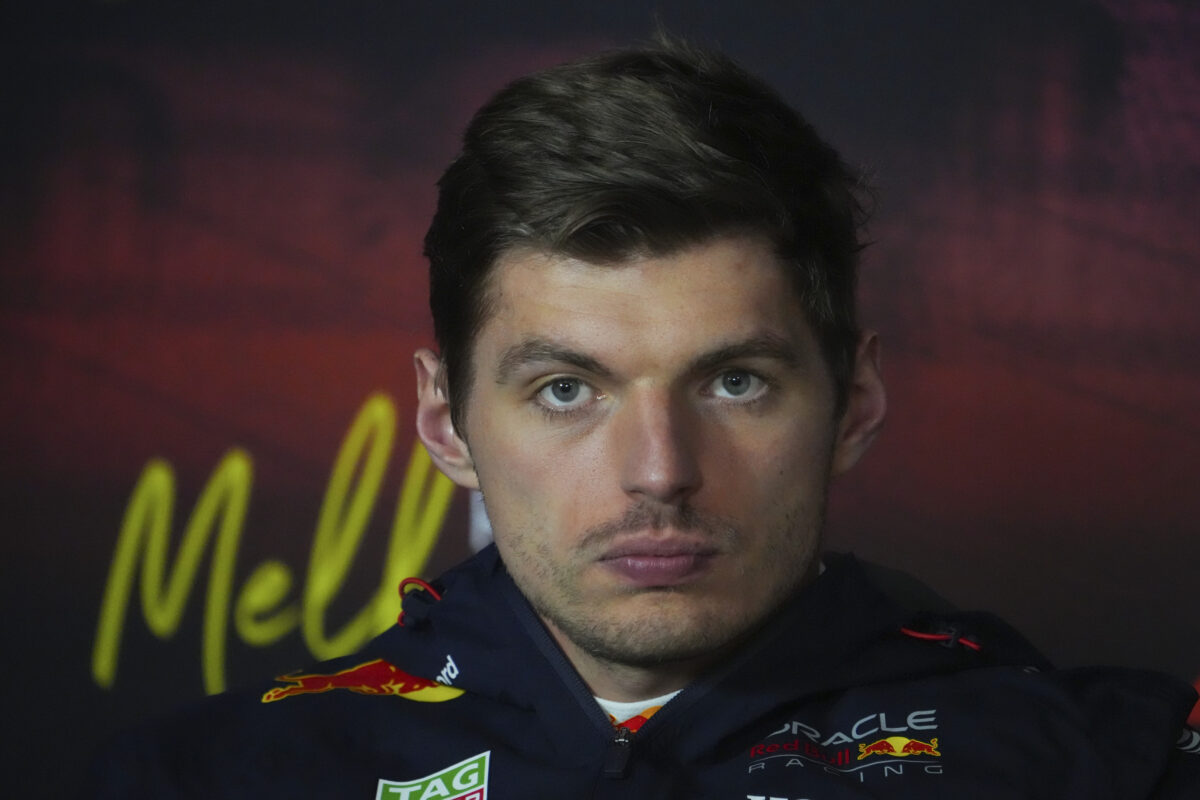 Náhoda alebo plánované stretnutie? Verstappen sa na dovolenke stretol ...