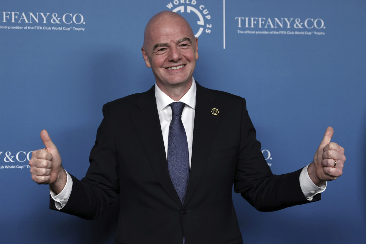 Jeden a pol milióna ľudí za 24 hodín. Záujem o vstupenky na MS 2026 vo ...