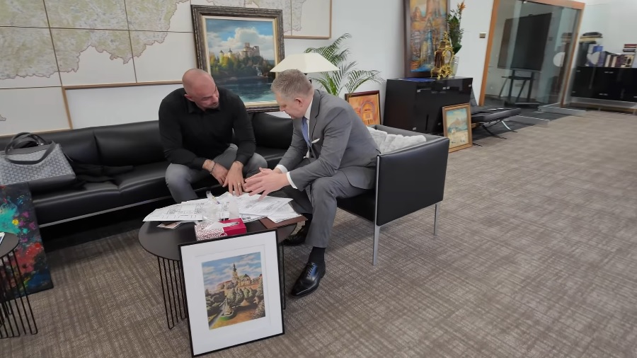 Fico zverejnil VIDEO pracovného dňa a prezradil, o čom hovoril s ...