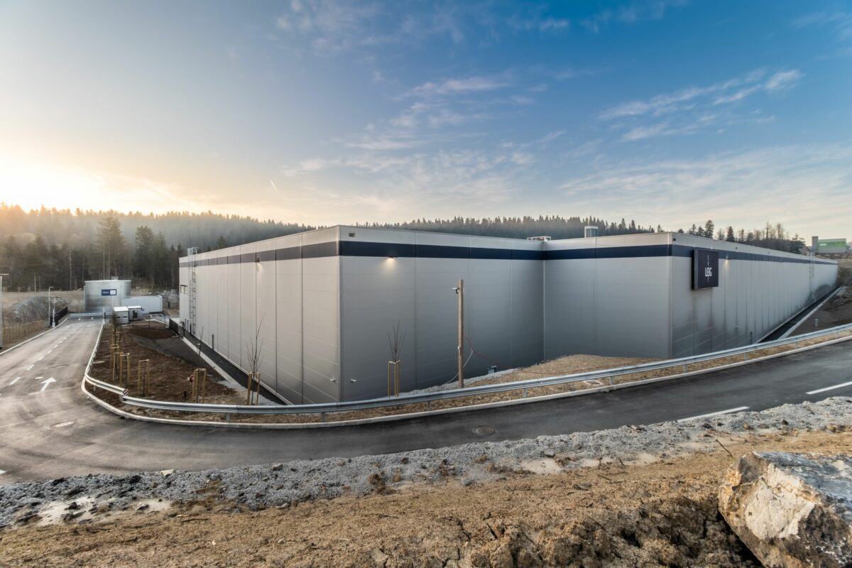 Skupina HSF System postavila v Slovinsku prvú logistickú halu s certifikáciou BREEAM Very Good ...
