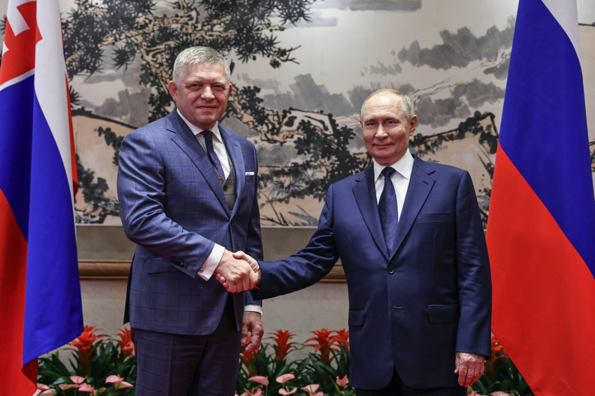 Putin vyzval Slovensko, aby zastavilo dodávky energie na Ukrajinu - FOTO - SITA Energetika