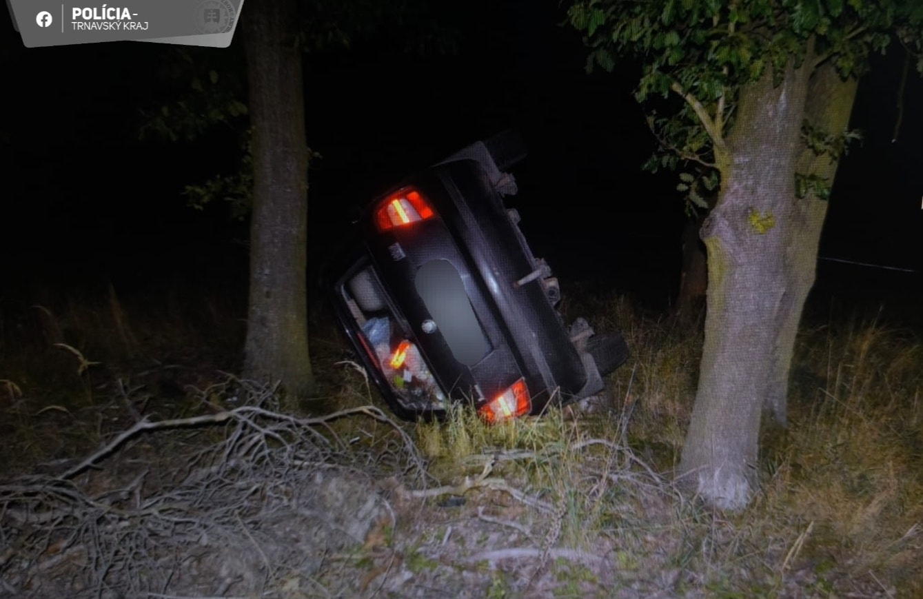 Smrteľná havária na Záhorí, 33-ročný muž utrpel zranenia nezlučiteľné so životom – FOTO - SITA.sk