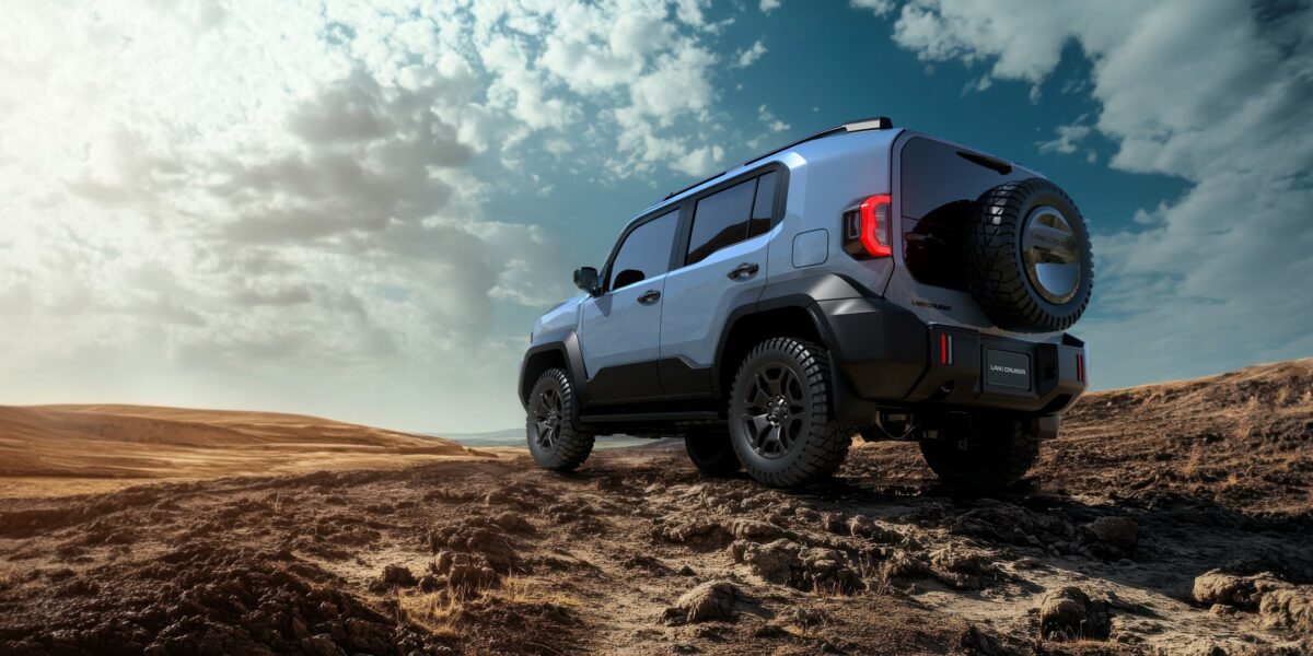Toyota Land Cruiser FJ je najmenší prírastok do rodiny. Vyzerá ako SUV ...