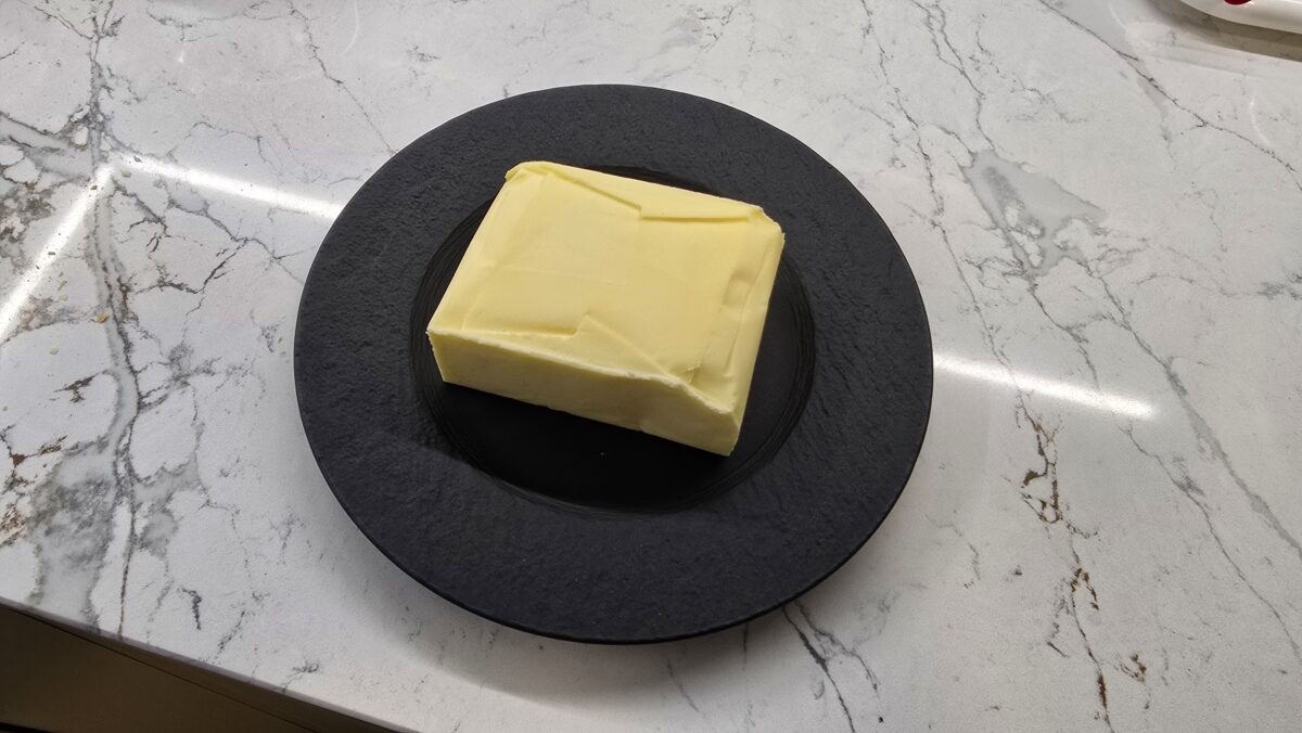 Pozor na maslo v obchodoch: Mnohí Slováci si domov nosia niečo úplne ...