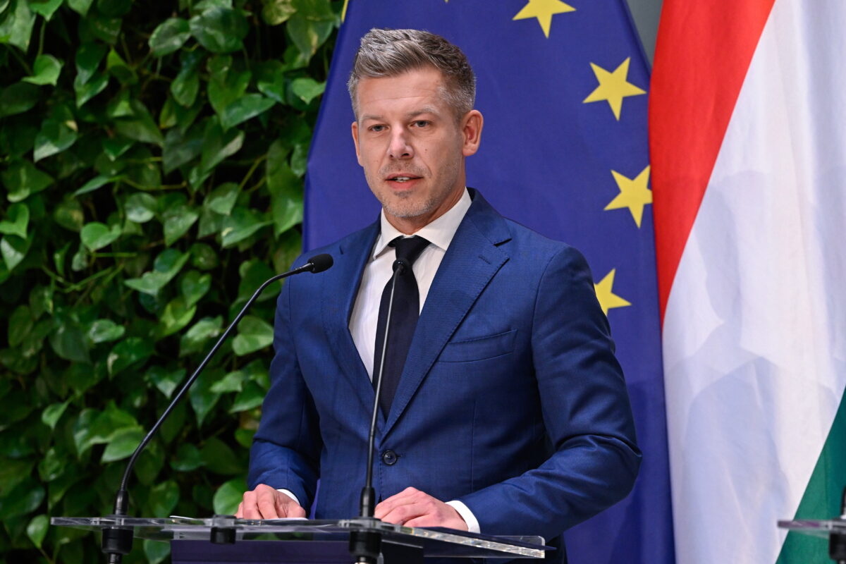 Maďarský premiér Péter Magyar odštartoval v Poľsku návrat Budapešti do ...